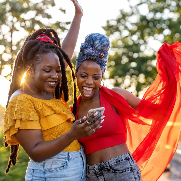 Natural Loc Hair Care System | Confidence in your crown